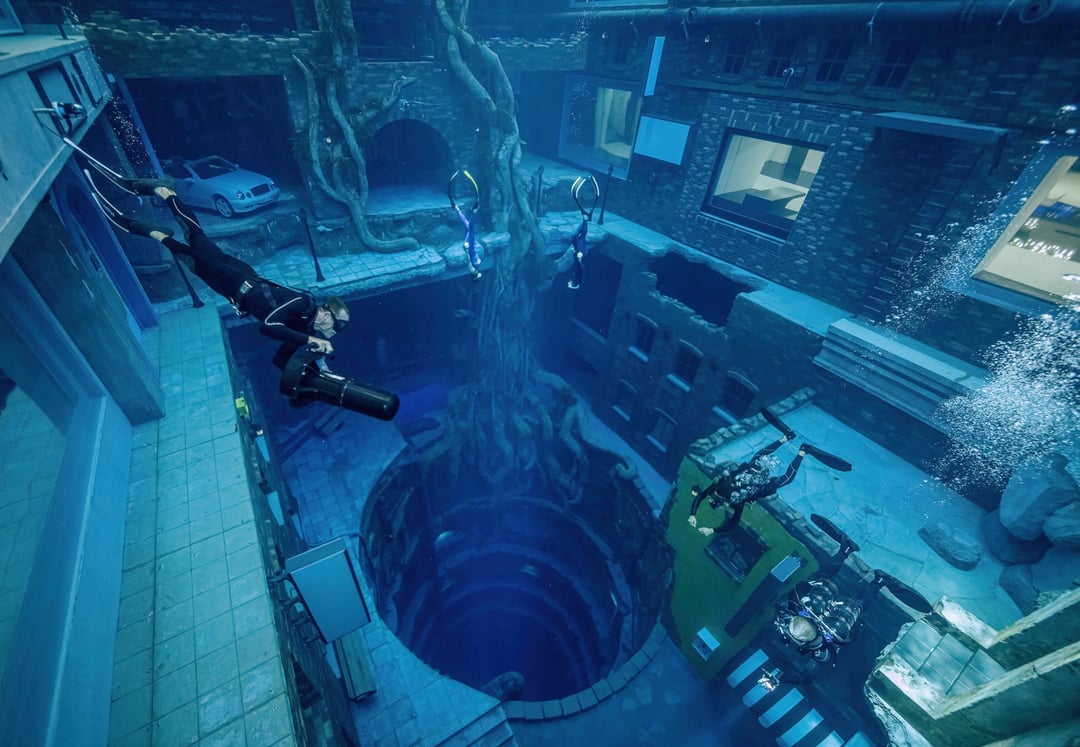 Deep Dive Dubai – the deepest diving pool in the world | Two Continents