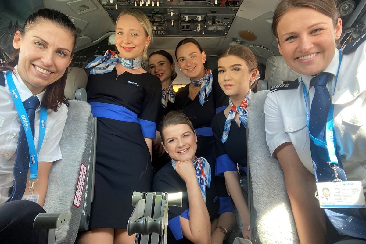 Enter Air's historic flight – the first time with an all-female crew ...