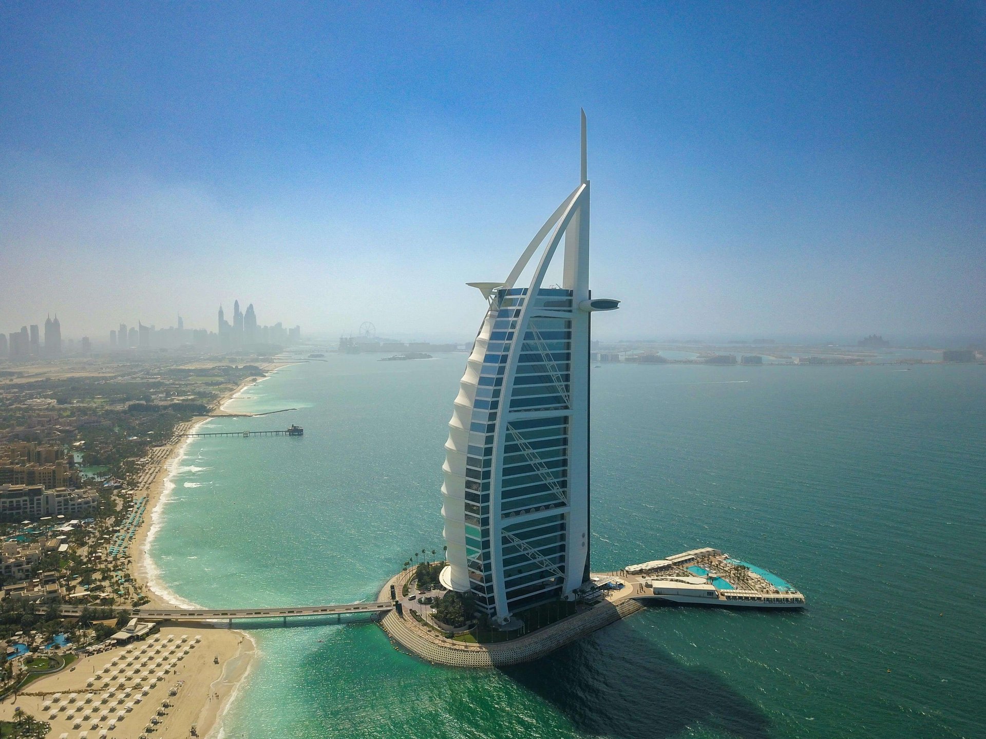 Jumeirah Burj Al Arab Dubai – a luxury hotel you must visit | Two ...
