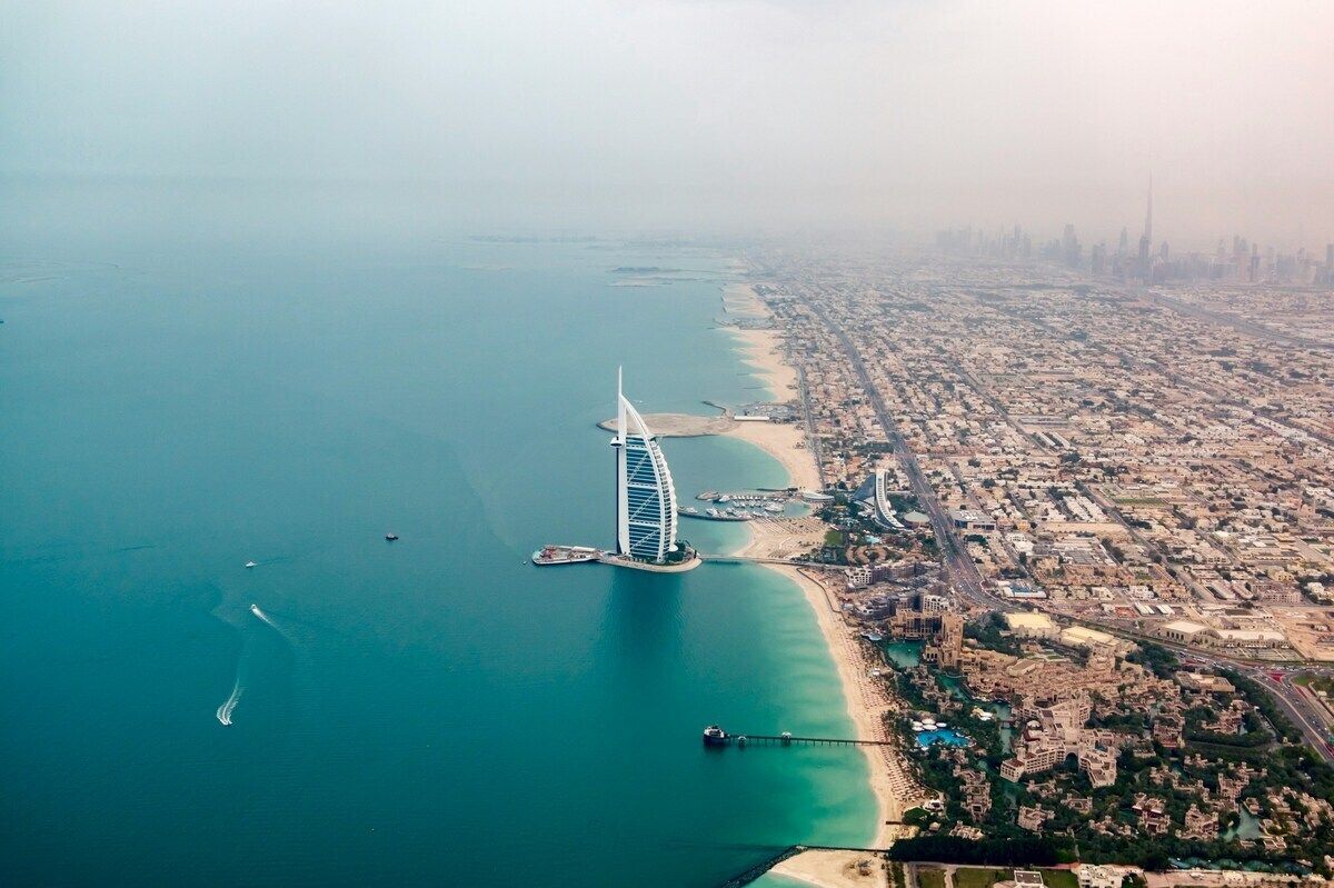 What are the people of Dubai called? | Two Continents