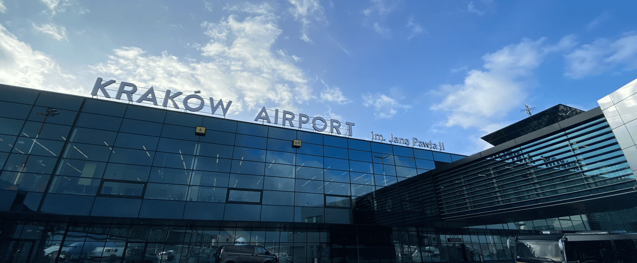 Temporary passenger terminal to be built at Cracow airport | Two Continents
