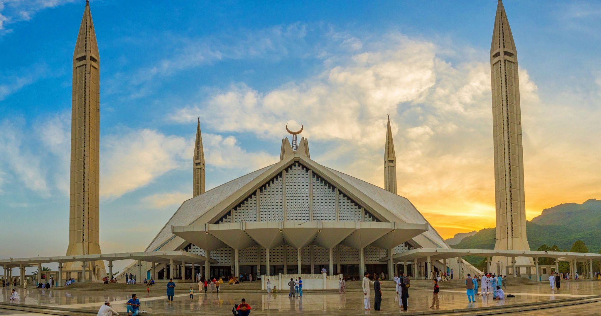 Wizz Air will fly from Emirates to Pakistan | Two Continents | Two ...