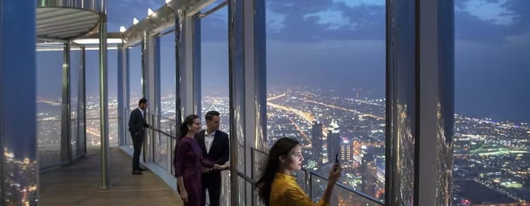 Burj Khalifa VIP 154th floor in Dubai – Book Online | Two Continents