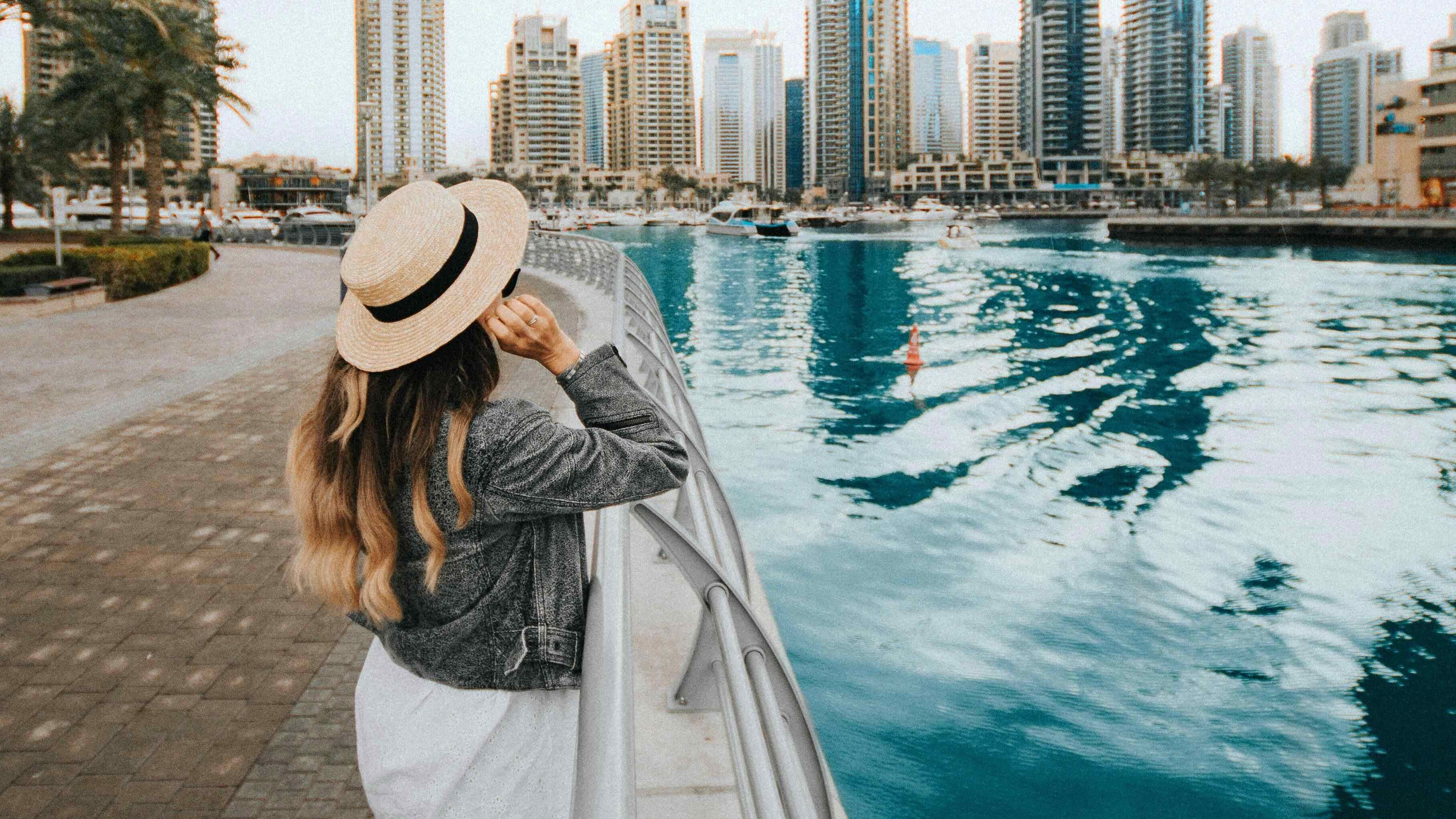 Cât costă o excursie de 10 zile în Dubai? | Two Continents | Two Continents