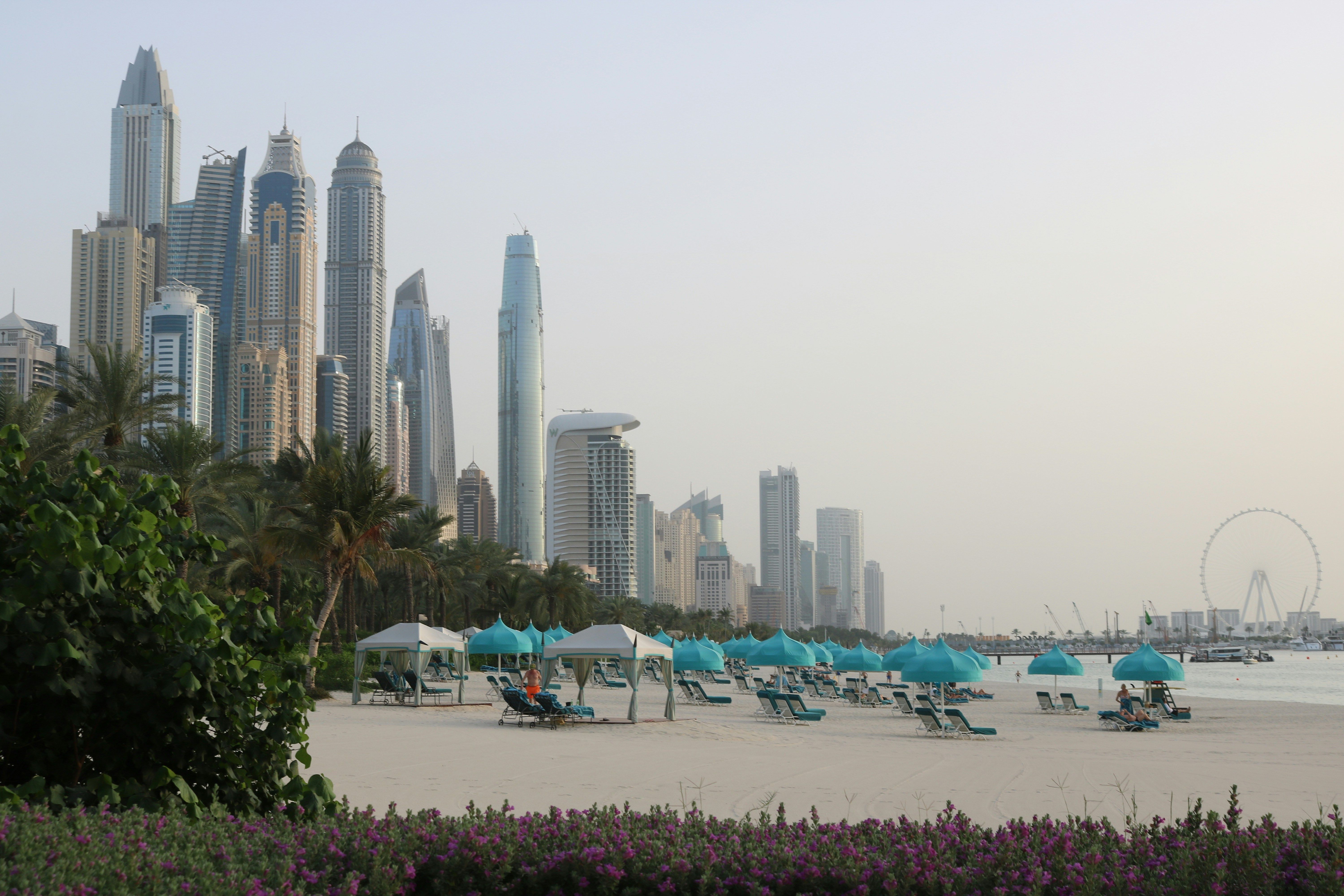 How do local residents view Dubai? | Two Continents