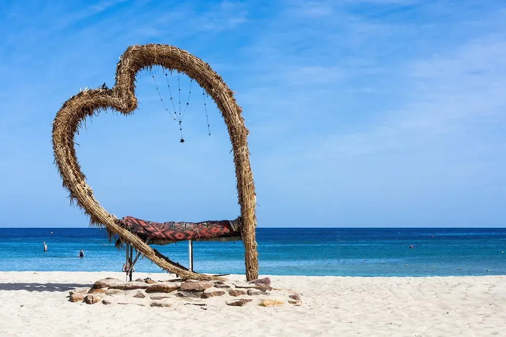 Jebel Ali Beach – a peaceful beach in Dubai for families and tourists ...