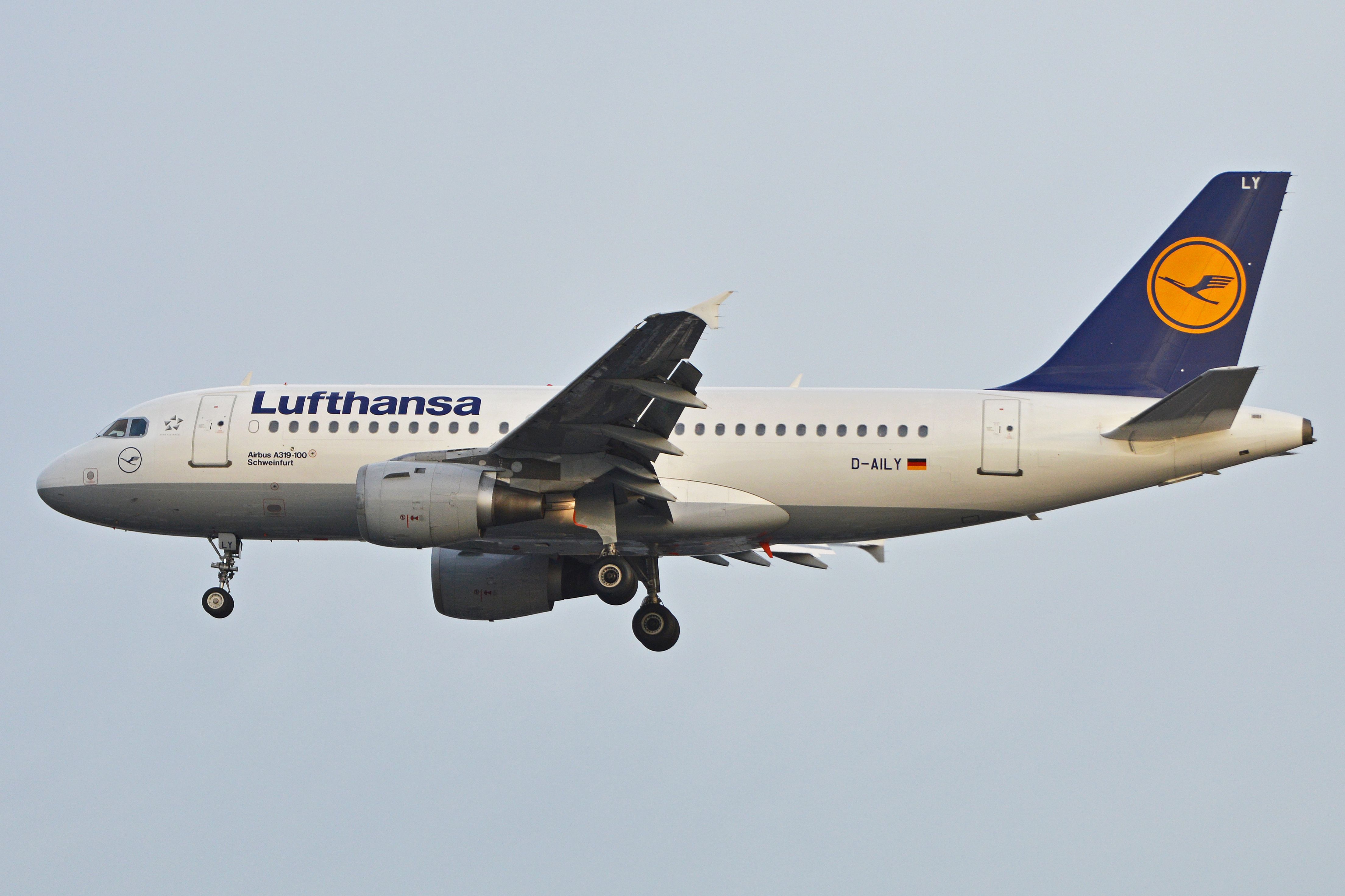 Lufthansa: larger aircraft on flights from Gdańsk to Frankfurt | Two ...